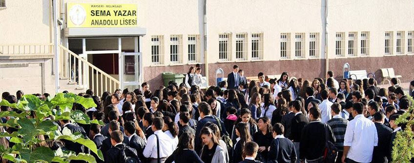 Sema Yazar Anadolu Lisesi - Ne Nerede