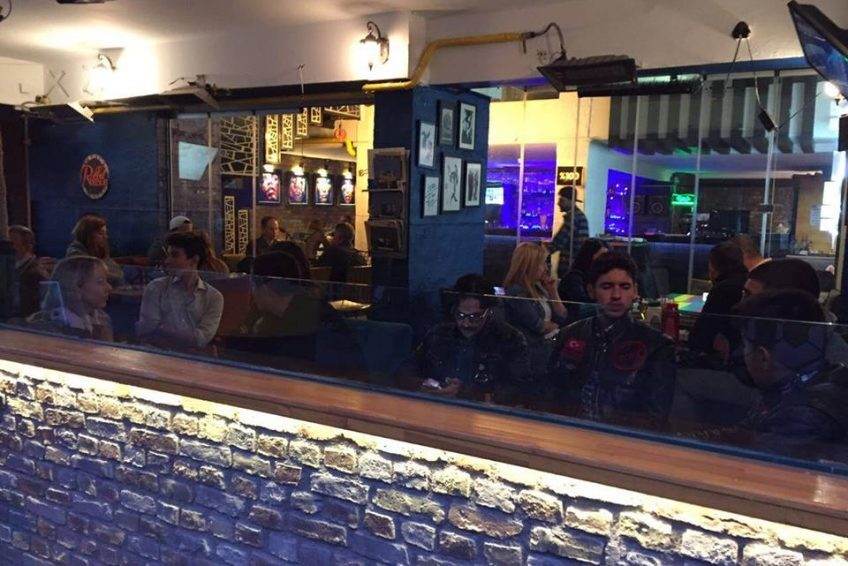 Rabbit Hole Cafe - Ne Nerede