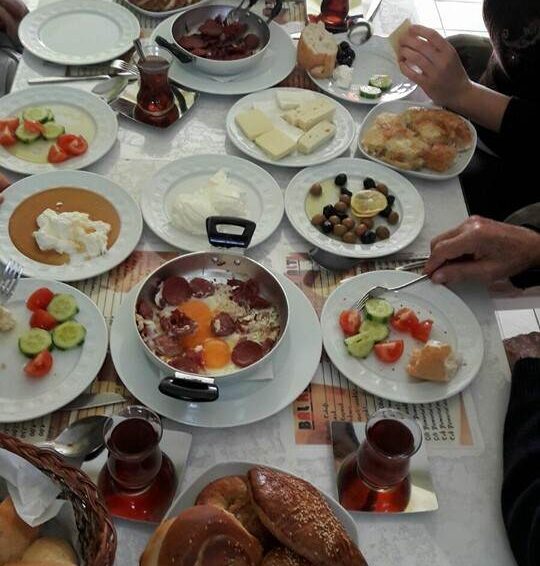 Bal&Kaymak Kahvaltı - Ne Nerede