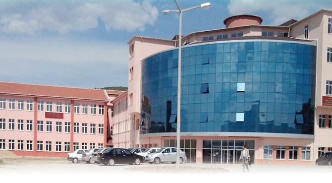 Dumlupınar Üniversitesi Simav Meslek Yüksekokulu - Ne Nerede